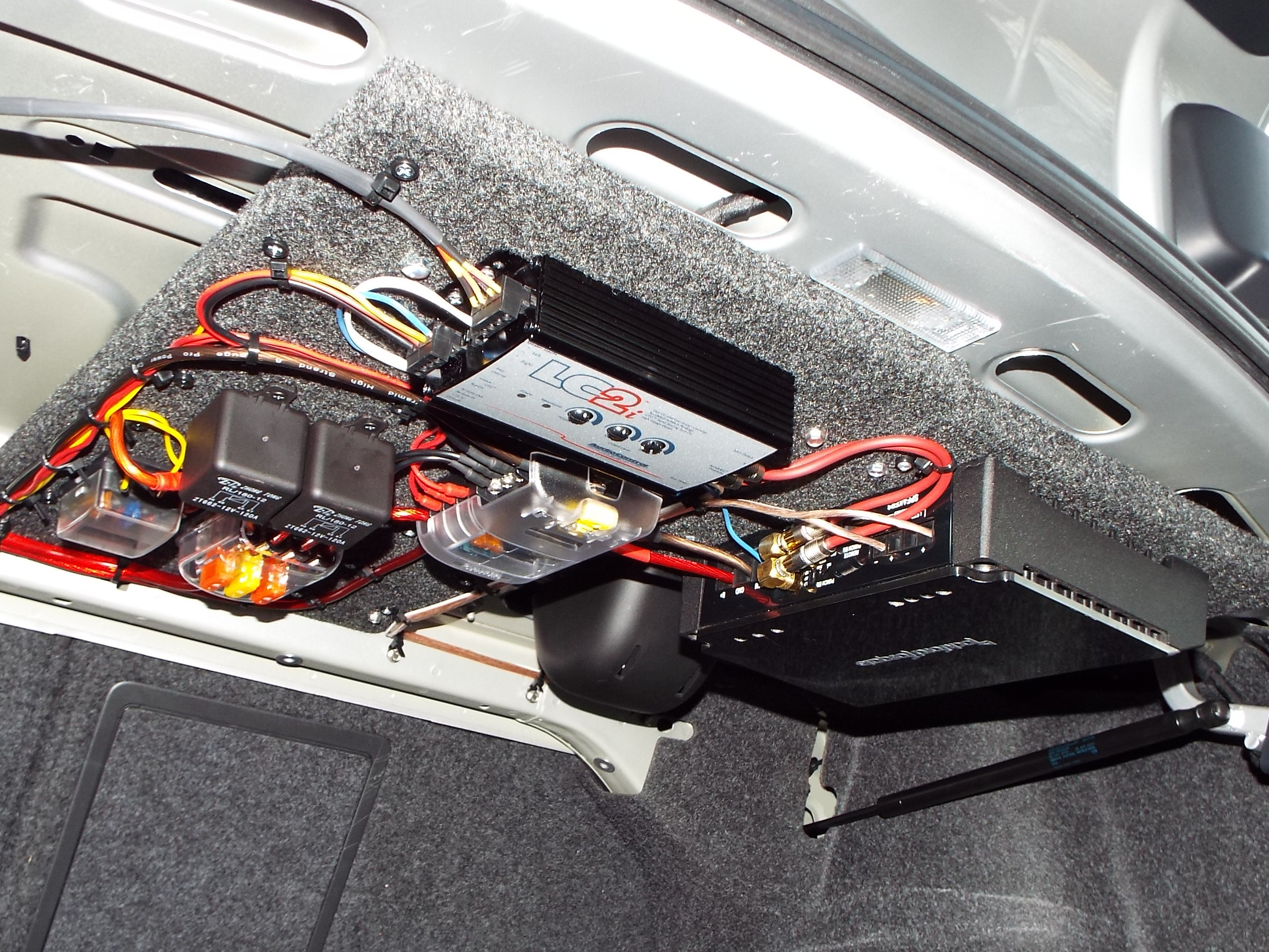 subwoofer-32 | Stealth GTI